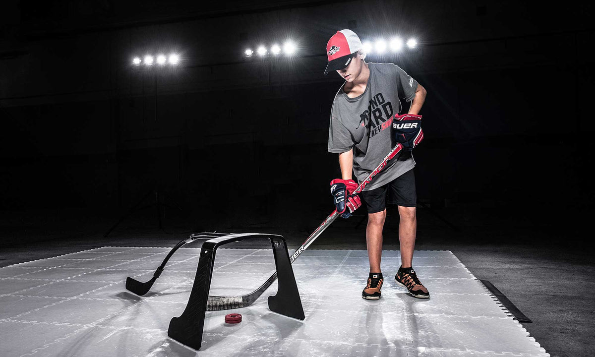 Stickhandling Series - Toe Drag with Attack Triangle | HockeyShot